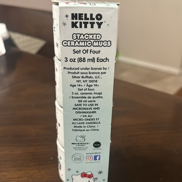 Hello Kitty | Kitchen | Hello Kitty Mini Mugs | Poshmark